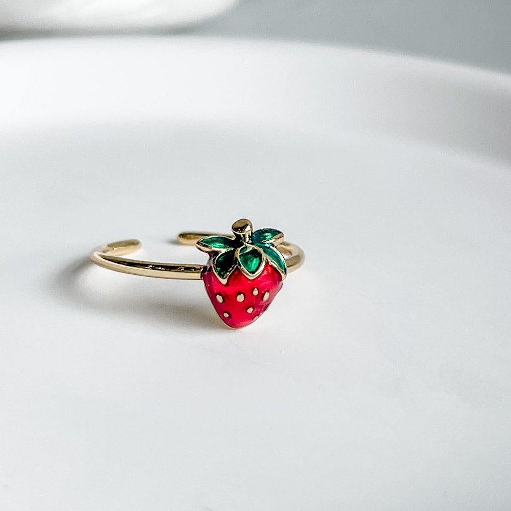 Strawberry Ring | Red Giraffe Designs